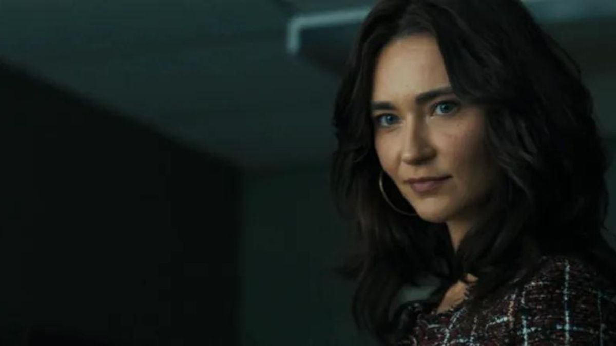 What is Elizaveta Neretin's ethnicity? Mayor of Kingstown actress ...