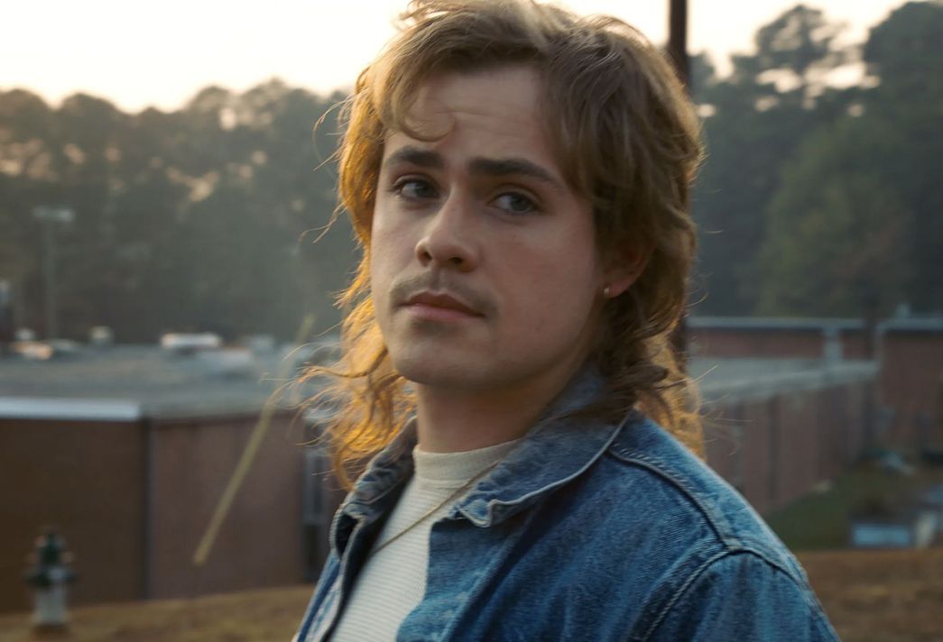 Cast of Stranger Things: Full List of Actors & Characters