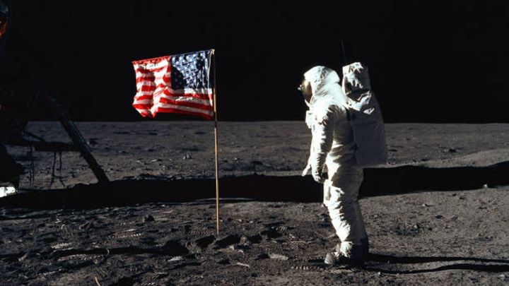 20 wildest conspiracy theories in pop culture!
