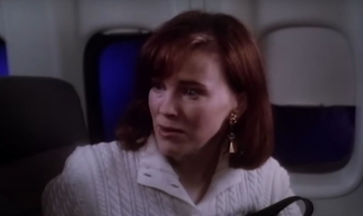 Who plays the mom in Home Alone?