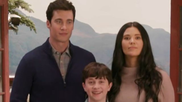 Resident Alien cast and character guide: Who plays whom in the sci-fi ...