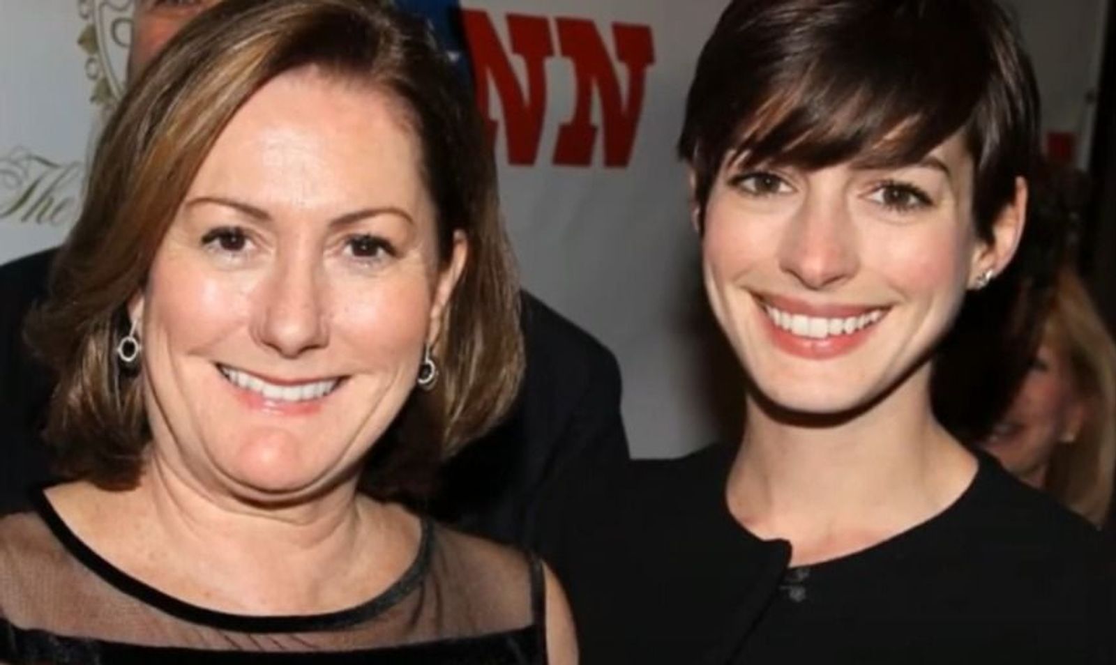 Anne Hathaway’s family