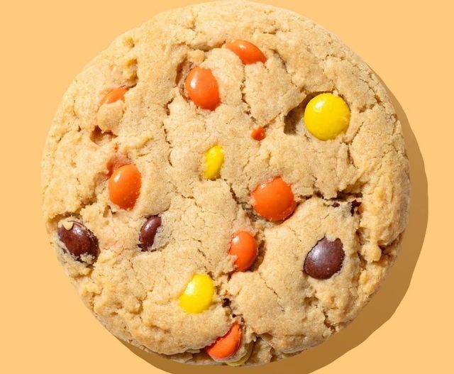 How much is a Crumbl cookies 6 pack?