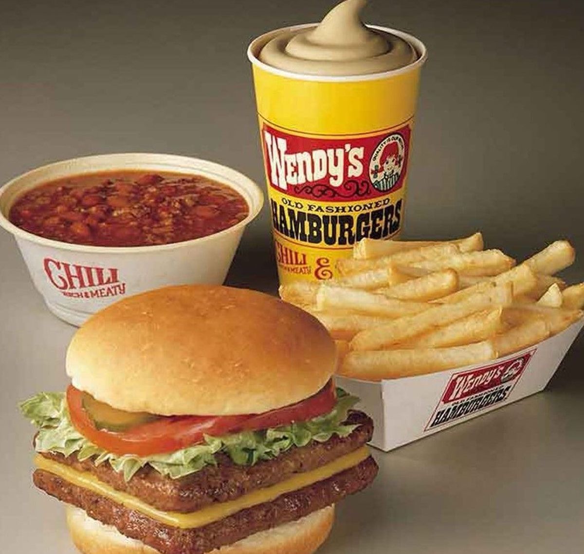 How many calories are in a Wendy's small fry?