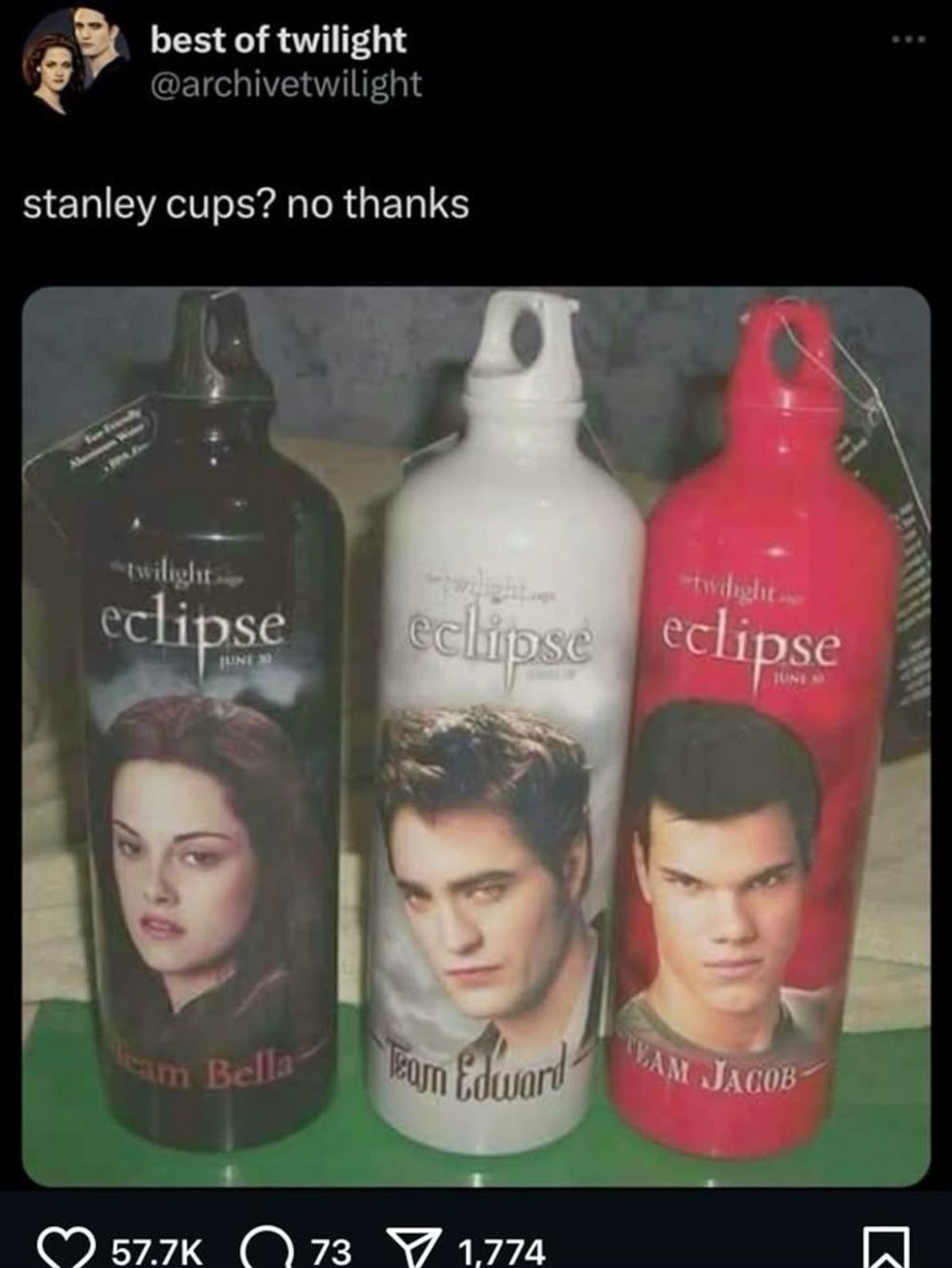 45 Twilight Memes to sink your ‘fangs’ in!