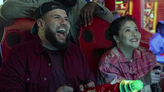 Mo Season 2 cast and character guide: Who plays whom in the Netflix ...