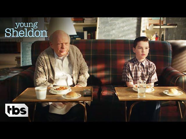 young sheldon: What happened to Dr. John Sturgis on Young Sheldon ...