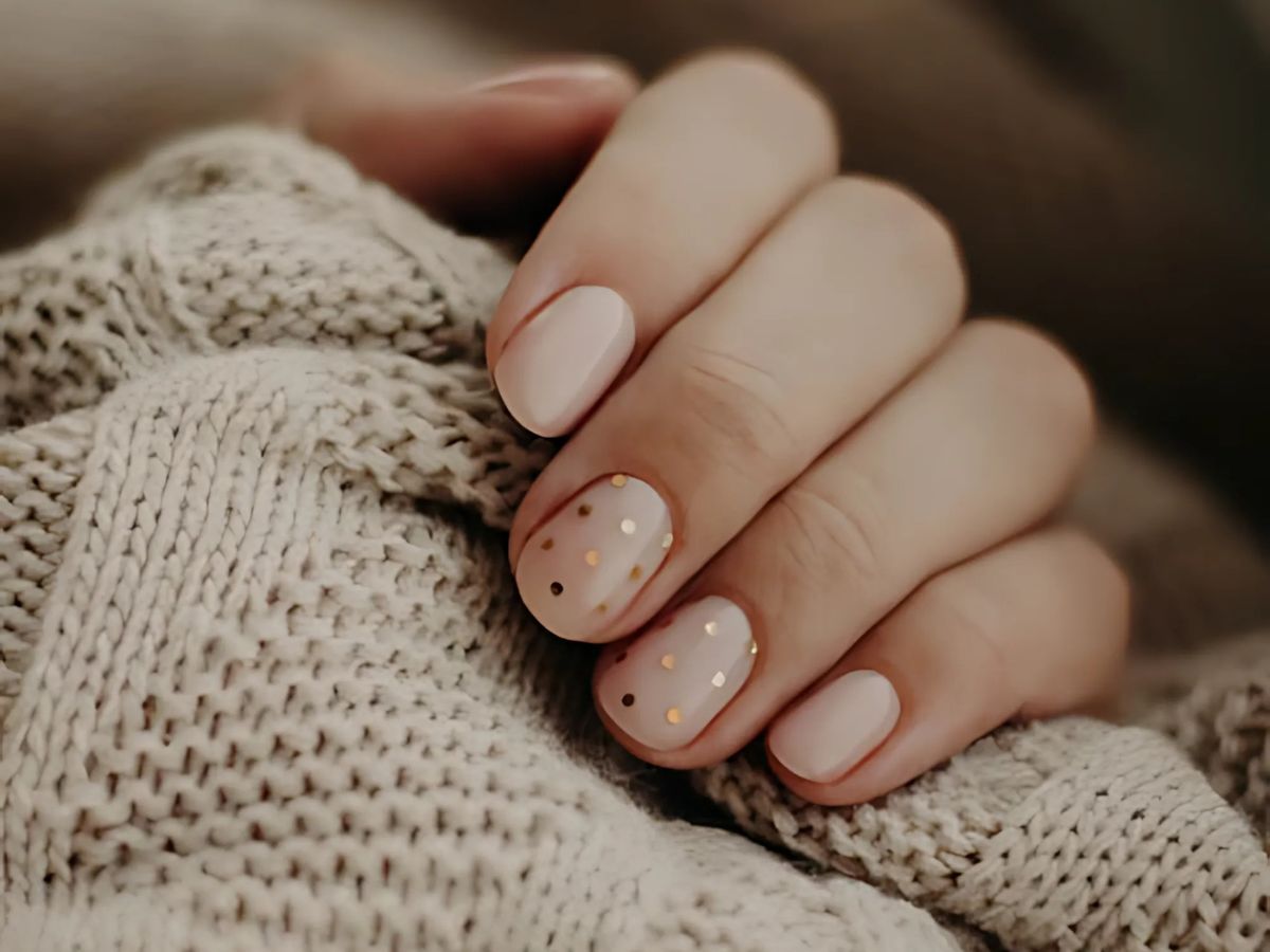 7 must-have nail art tools for beginners in 2025