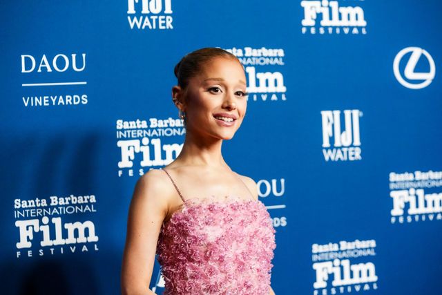 Who are Shay and Bria? TikTok duo's mother, Aunt D defends Ariana Grande against negative comments