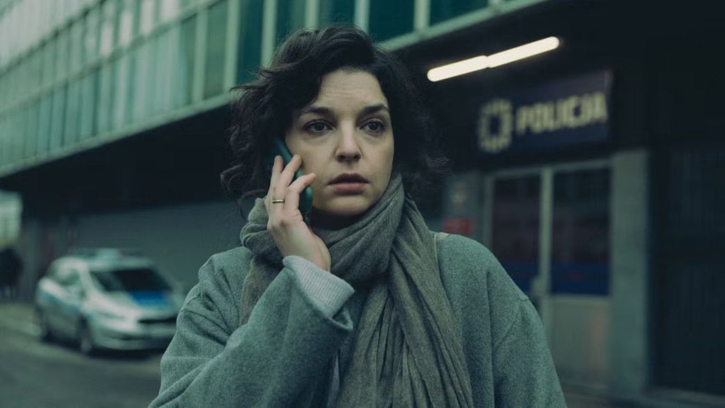 Just One Look cast and character guide: Who plays whom in Netflix's ...