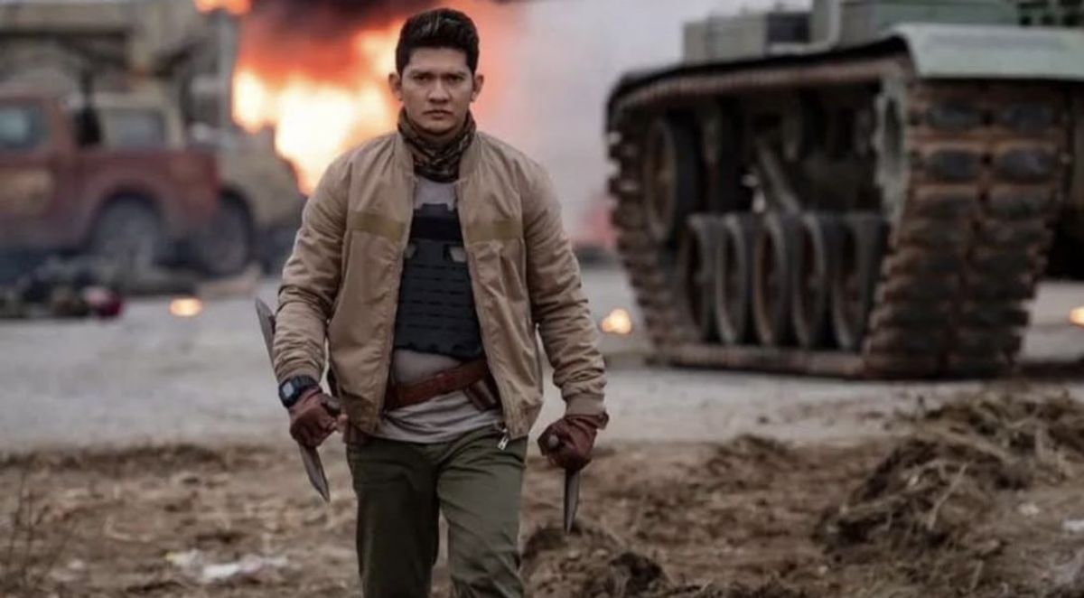 Who are the cast of Ash?