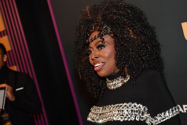 How old was Angie Stone when she dated D’Angelo? Dating history explored