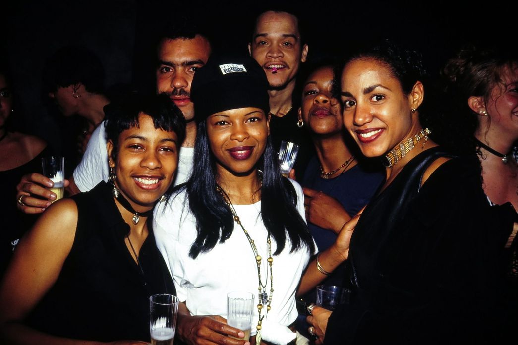 Why and when did Dawn Robinson leave En Vogue? Exit explored as actress ...