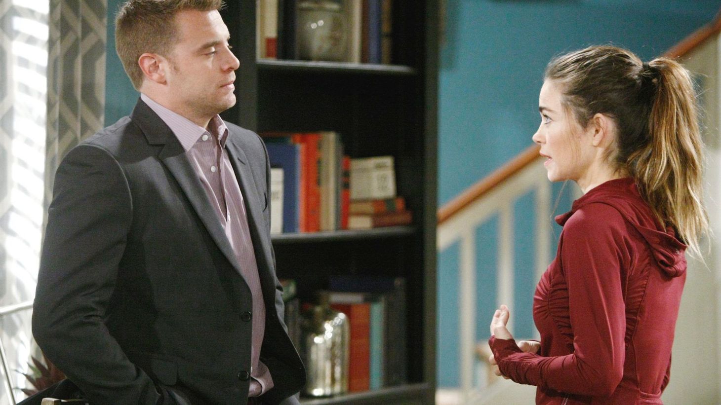 Amelia Heinle Celebrates 20 Years as Victoria Newman on The Young and ...