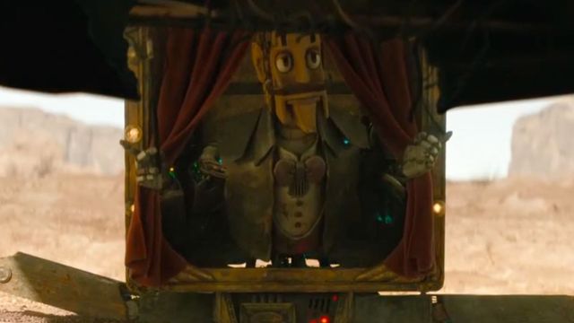 Every The Electric State robot and what makes them special, explored