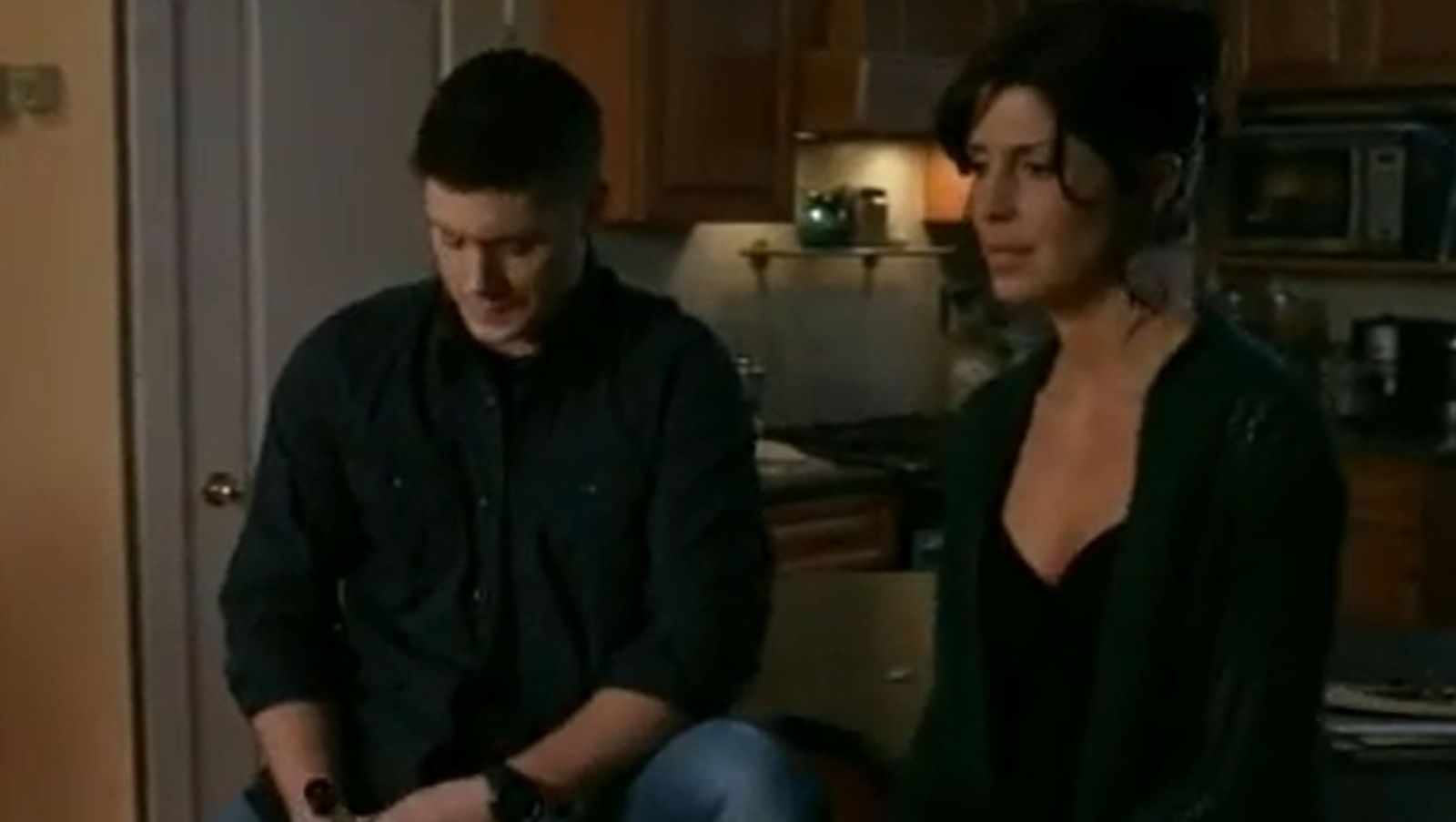 Why did Dean give up on Lisa in Supernatural
