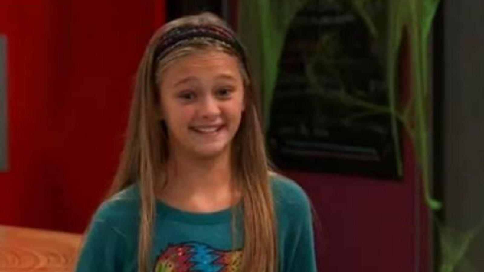 10 Lizzy Greene movies and TV Shows that you can't miss