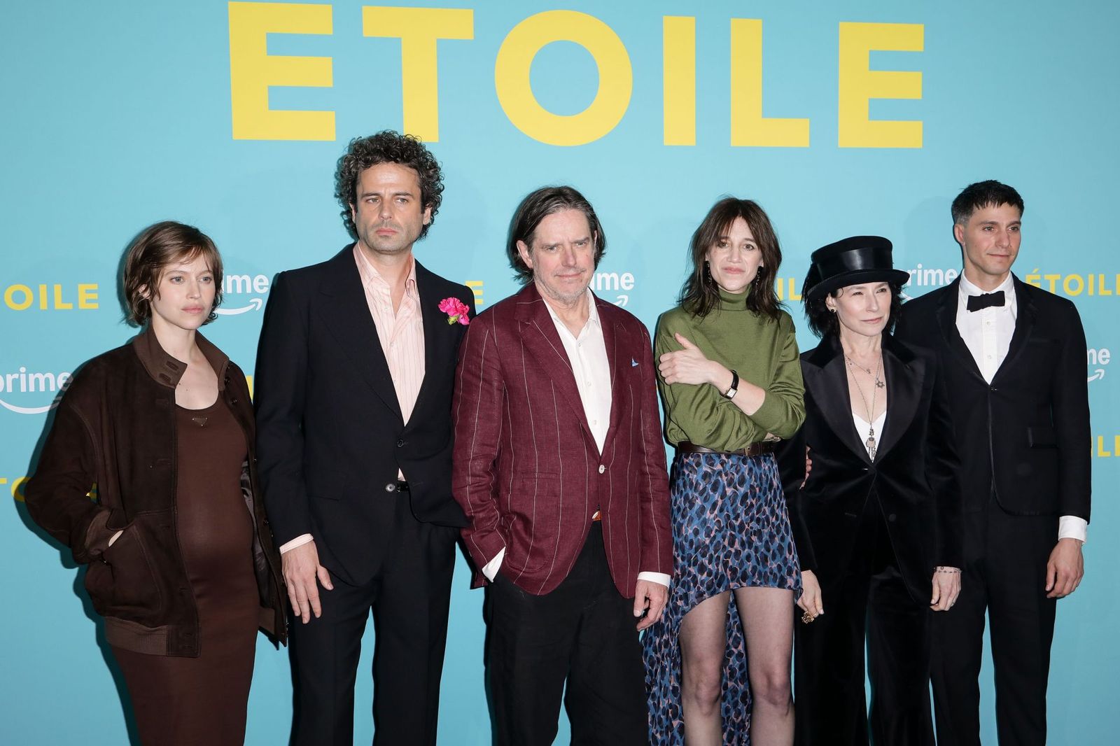 Will there be a Season 2 of Étoile? Renewal status and other details ...