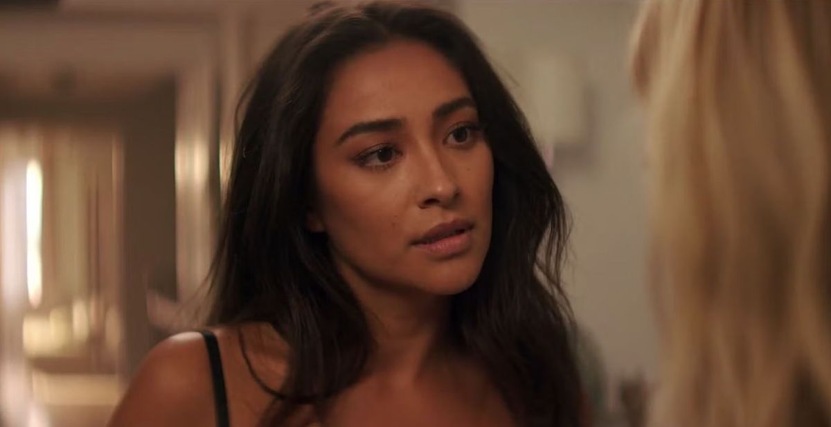 Cast of You: Full List of Actors & Characters