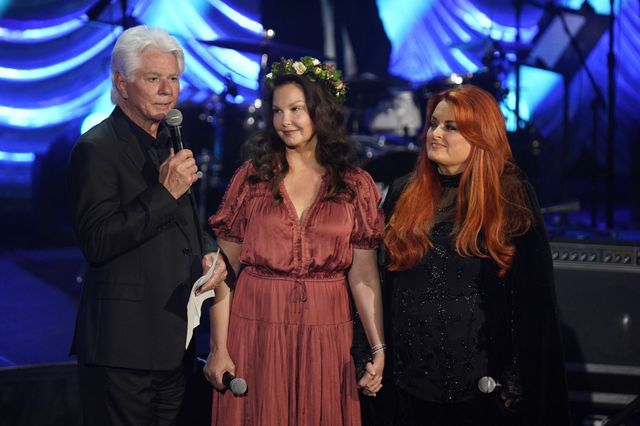 Do Wynonna Judd and Ashley Judd have the same father? All we know about ...