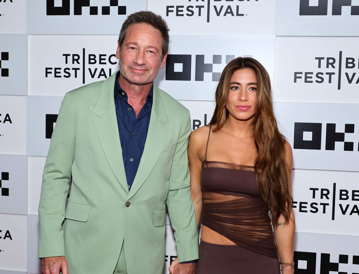 How did David Duchovny and Monique Pendleberry meet? Relationship ...