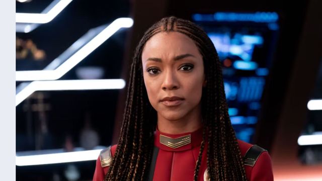 Michael Burnham becoming captain was indicated quite early in Star Trek ...