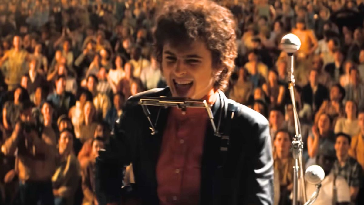 These 7 moments from A Complete Unknown are really hard to forget