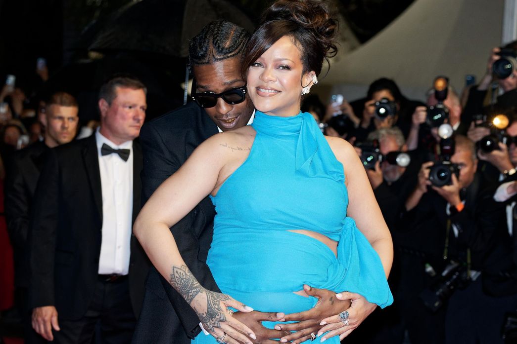 “CiCi got a lot of love for RiRi” - Ciara recalls recent “pleasant run ...