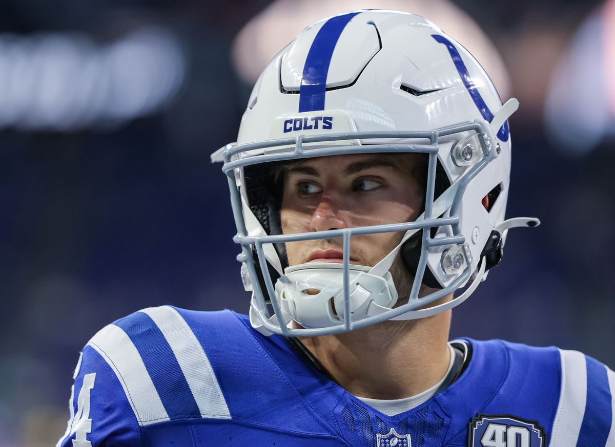 Who does Jake Funk play for? All about NFL player expecting first child ...