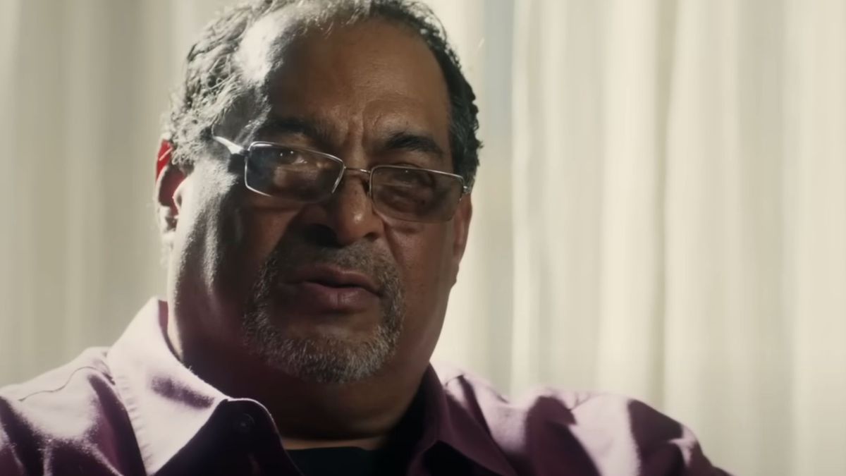 “I BRN 4U”: 7 Reasons for the downfall of David Sconce from The Mortician