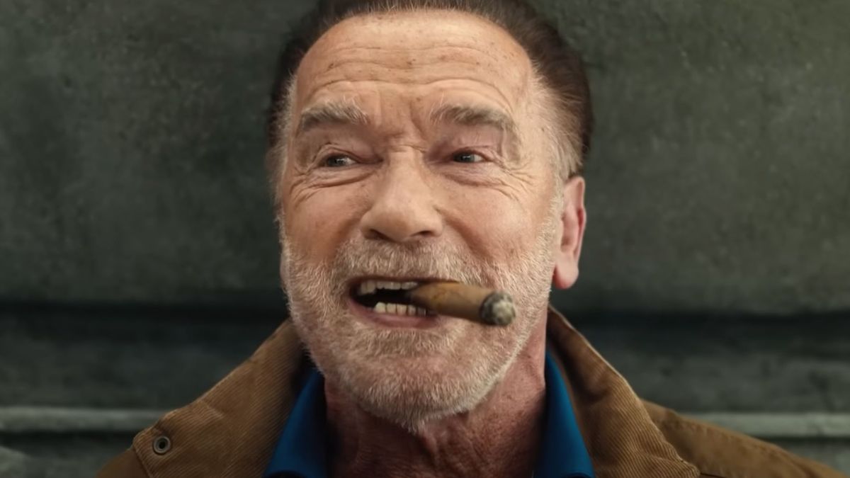 These 7 moments from FUBAR will convince you that Arnold Schwarzenegger ...