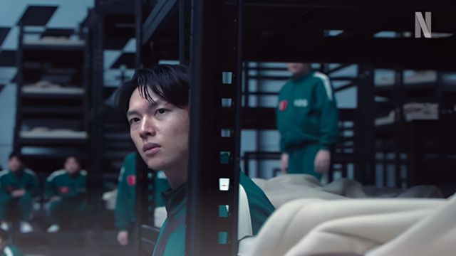 Why did Pink Guard 011 have a sudden change of heart in the Squid Game ...