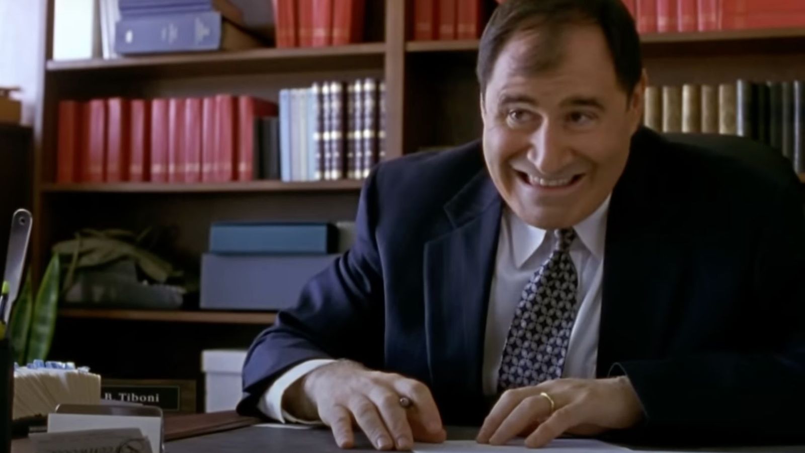 10 Richard Kind movies and TV shows that deserve a rewatch just for him