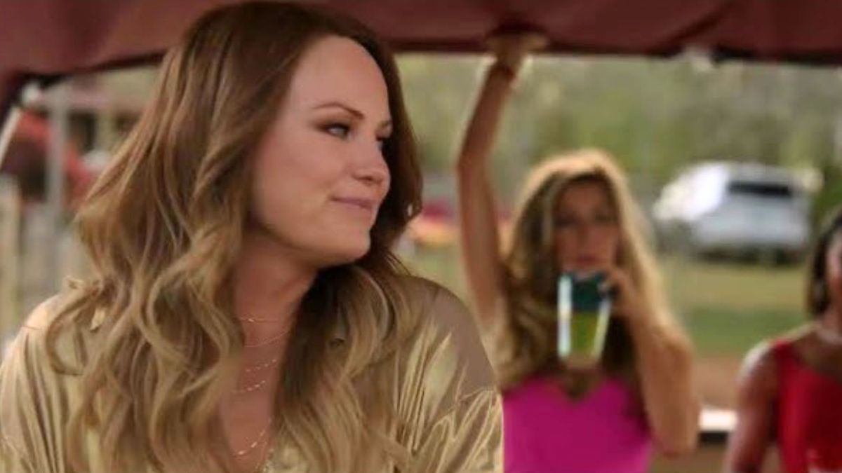 These 10 moments from The Hunting Wives will make you a fan of the TV show