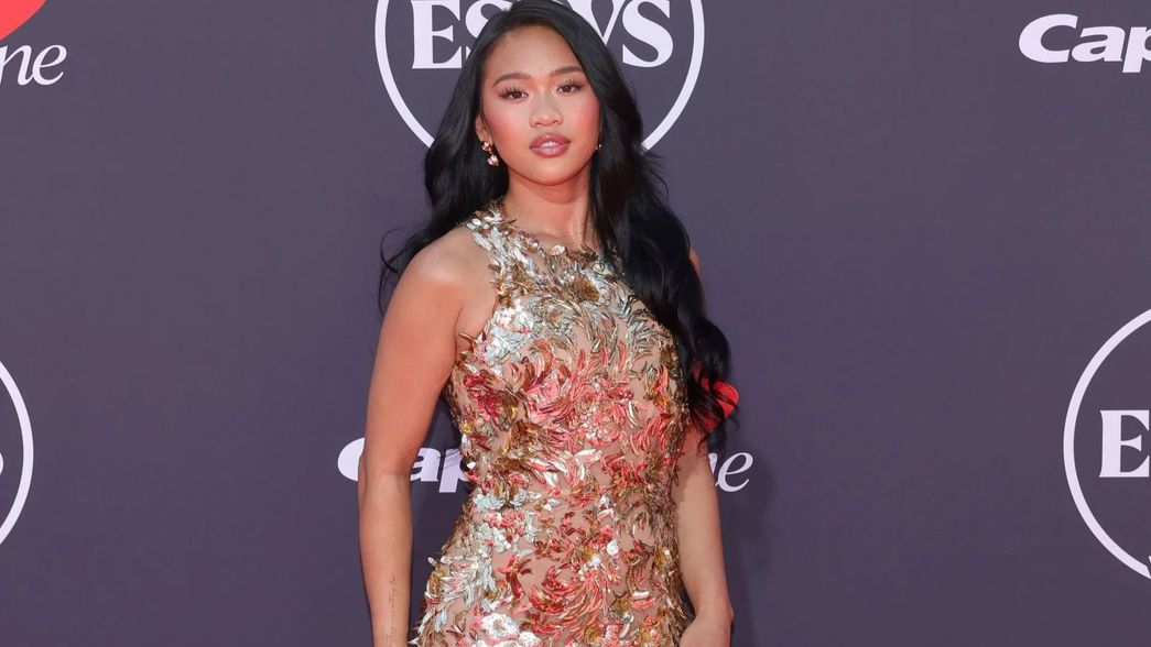 8 best-dressed celebrities at 2025 ESPY Awards red carpet