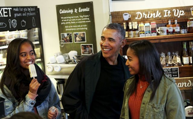 Barack Obama and Michelle joke about the 'rumor mill' on their latest ...