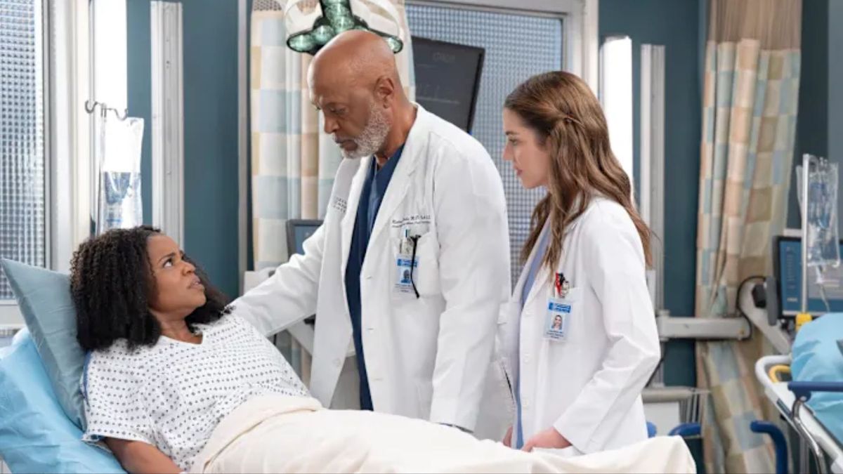 Grey’s Anatomy Season 22 has finally revealed a premiere date, and it’s ...