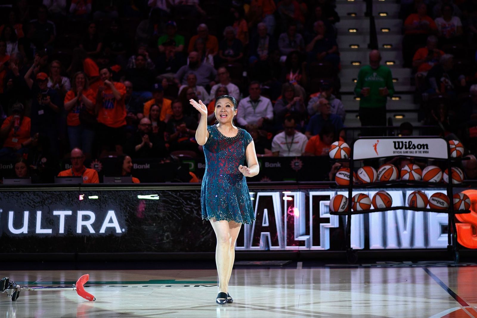 How is Red Panda doing after her WNBA Commissioner's Cup fall? Injury ...