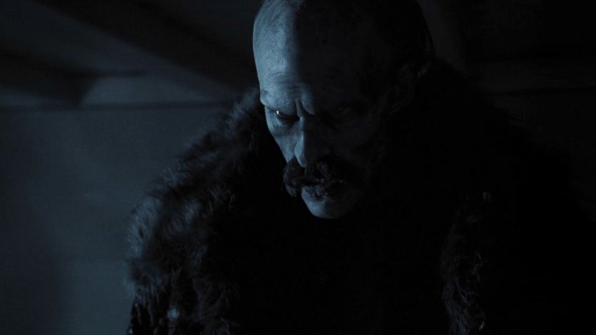 7 Ways Bill Skarsgård's portrayal of Count Orlok in Nosferatu differs ...