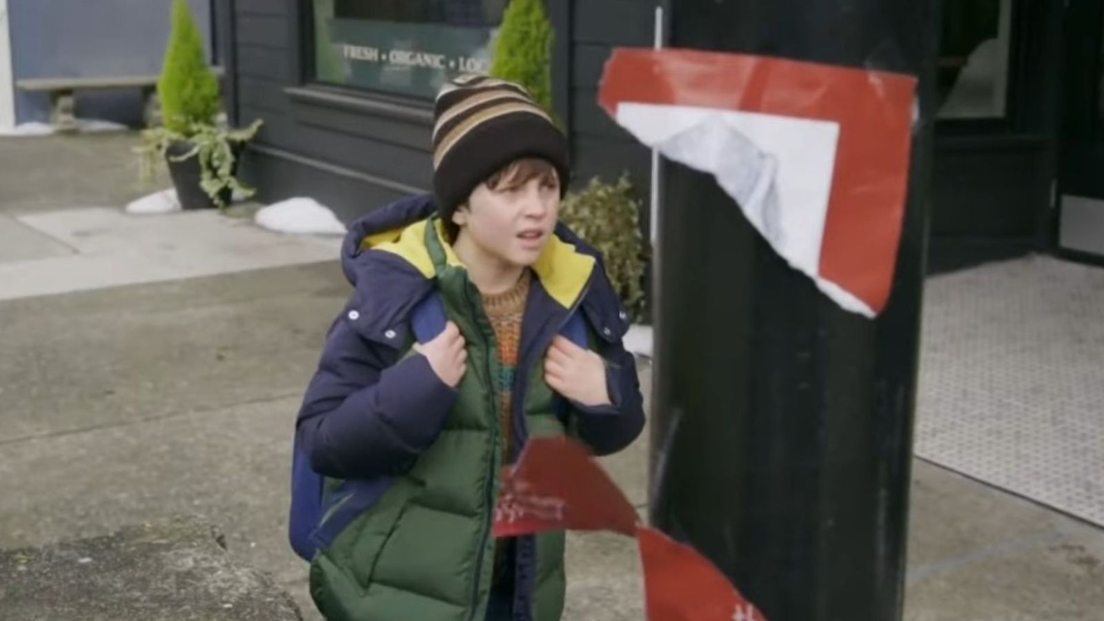 Max: These 10 Max Hawthorne moments from Resident Alien prove that he ...