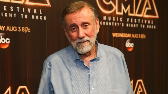 What is Ray Stevens' net worth in 2025? Country singer out of ICU ...