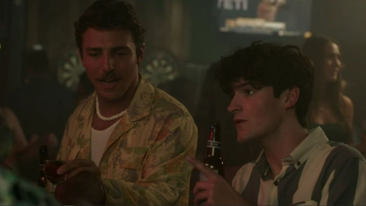 Is Redbird Jeremiah's ex-boyfriend in The Summer I Turned Pretty ...