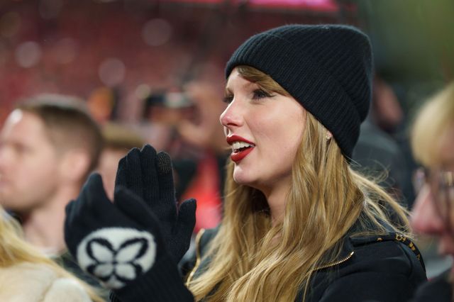 Taylor Swift unveils ‘The Life of a Showgirl’ limited edition ...