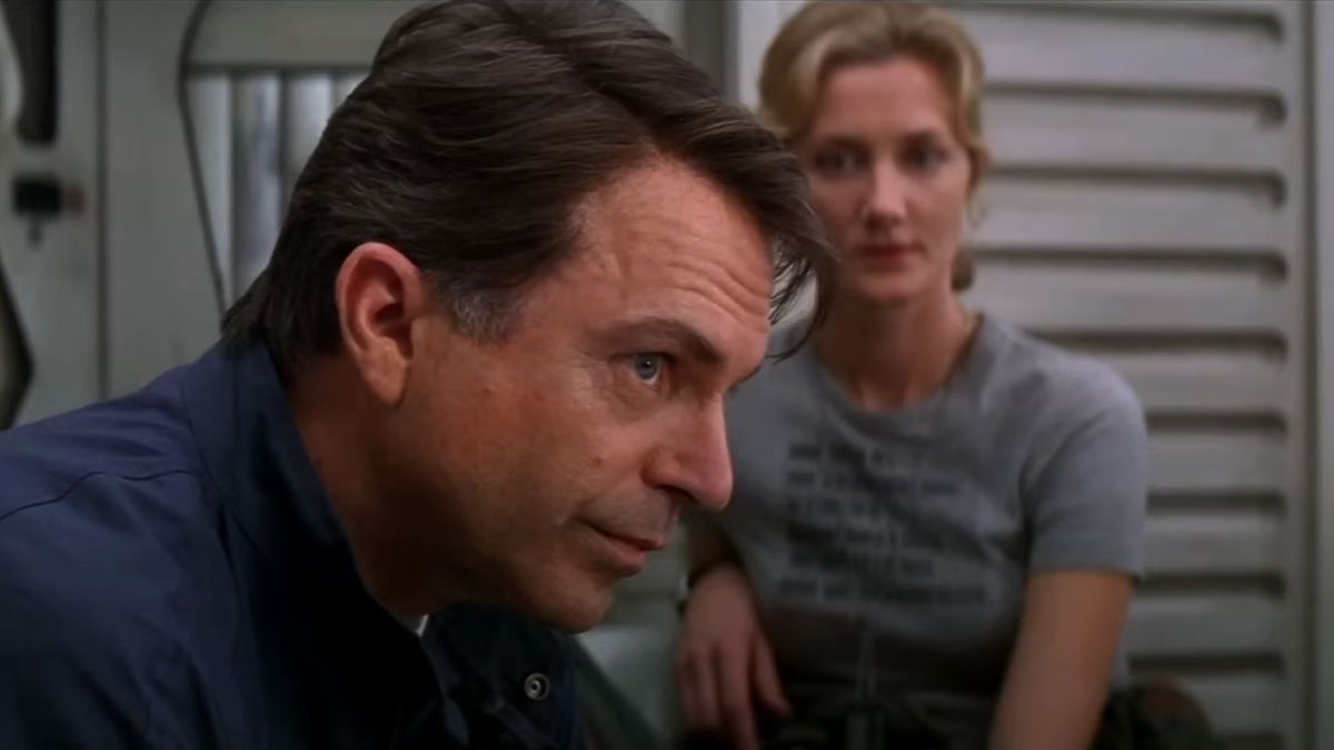 Event Horizon ending explained: Starck or Cooper may not have escaped ...
