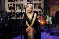 Guy Pearce's Family - Father, Mother, Siblings, Wife, Kids