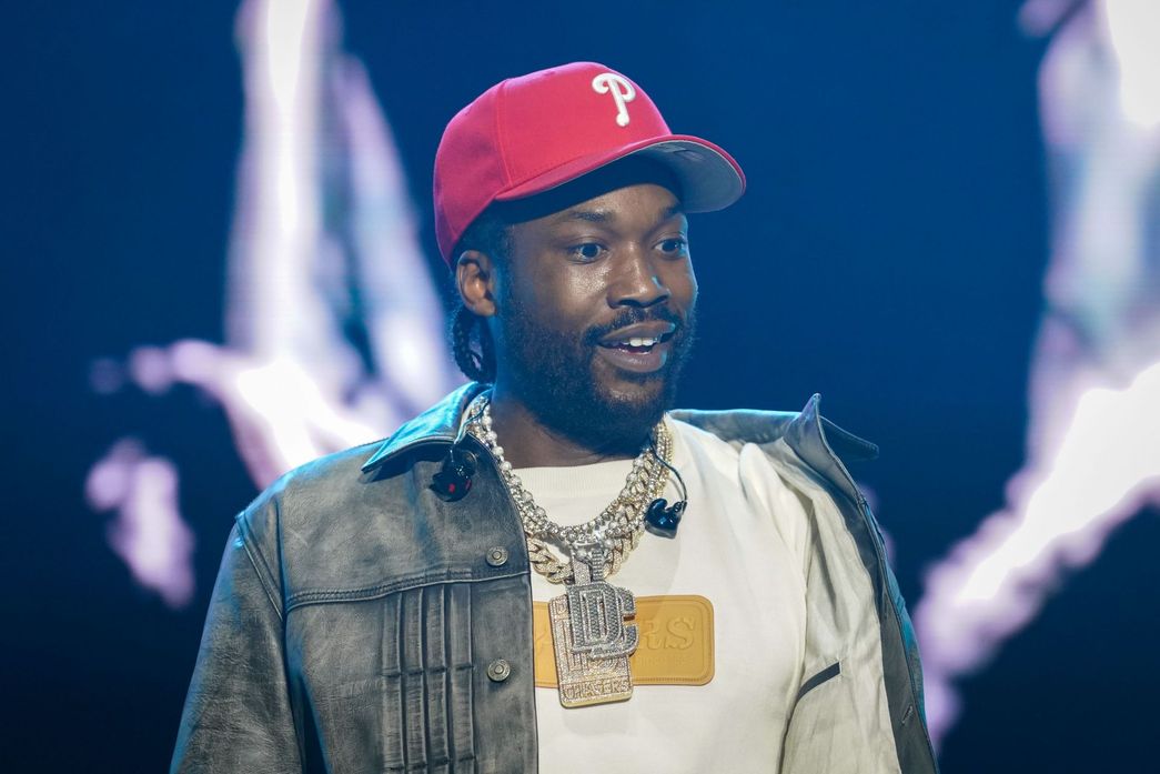 What is Meek Mill’s net worth? Singer asks fans to invest $5million in ...