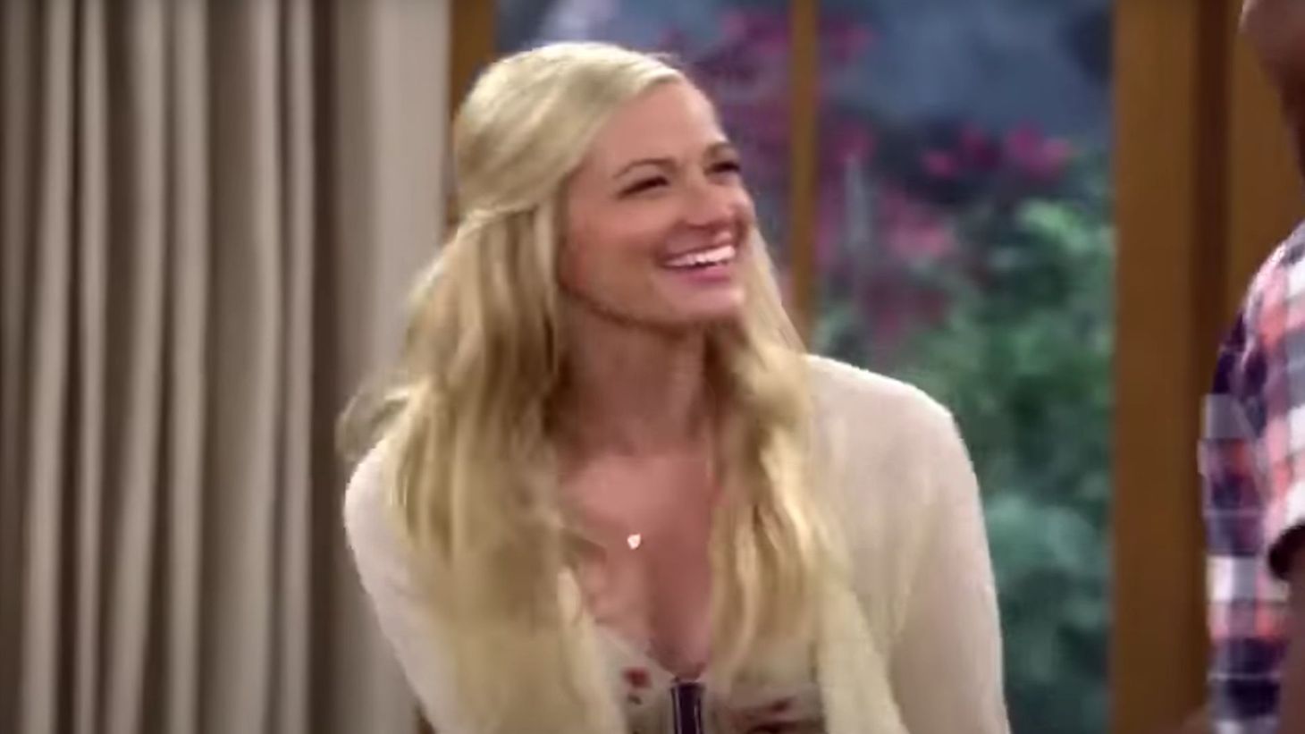 The Neighborhood cast and character guide: Who played whom in the CBS ...