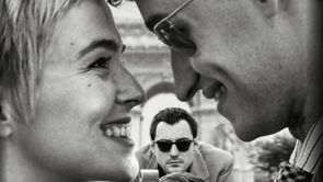 Guy Pearce's Family - Father, Mother, Siblings, Wife, Kids