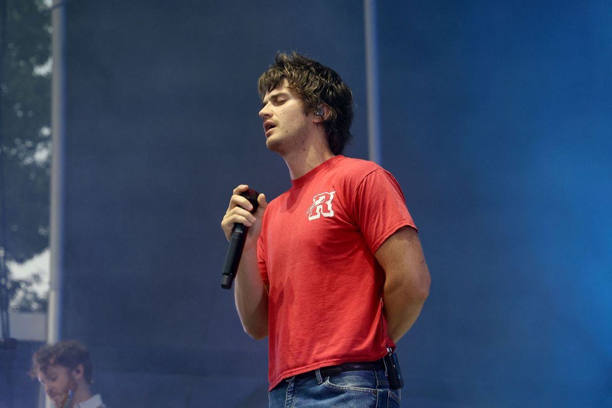 Is Joe Keery still with Maika Monroe? What we know as Stranger Things ...