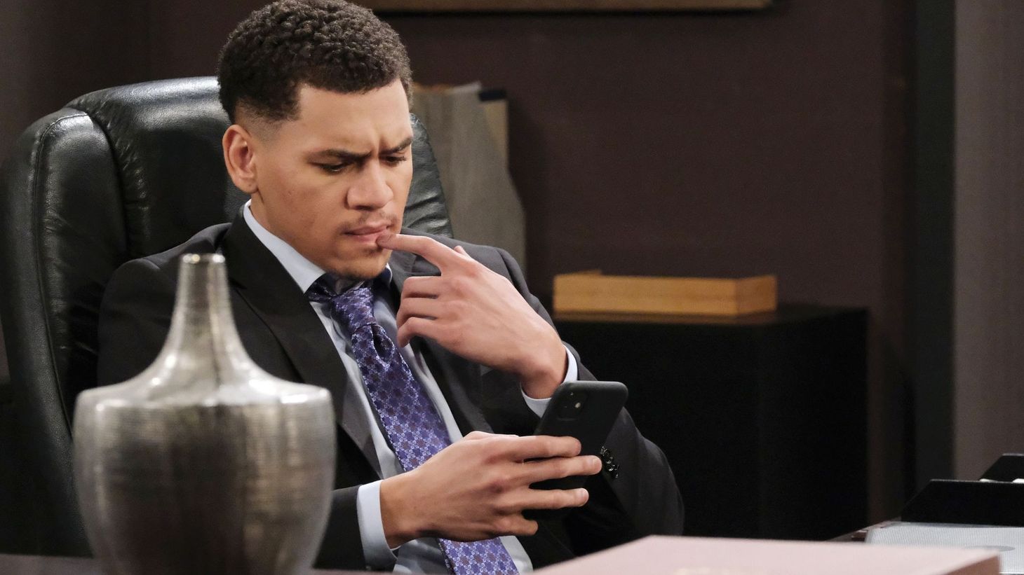 Days of our Lives Spoilers, November 6: A new mystery or Alex and ...